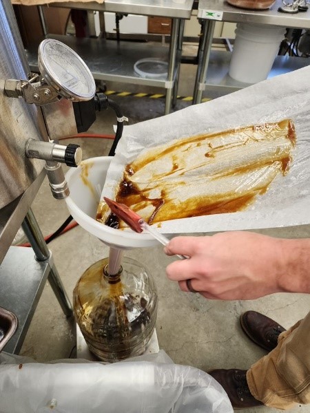 Session Mead: Raw vs Baked Honey Experiments – CWU Craft Brewing